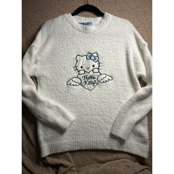 Hello Kitty x Forever 21 | Sweaters | Hello Kitty Fuzzy Angel Wing ...